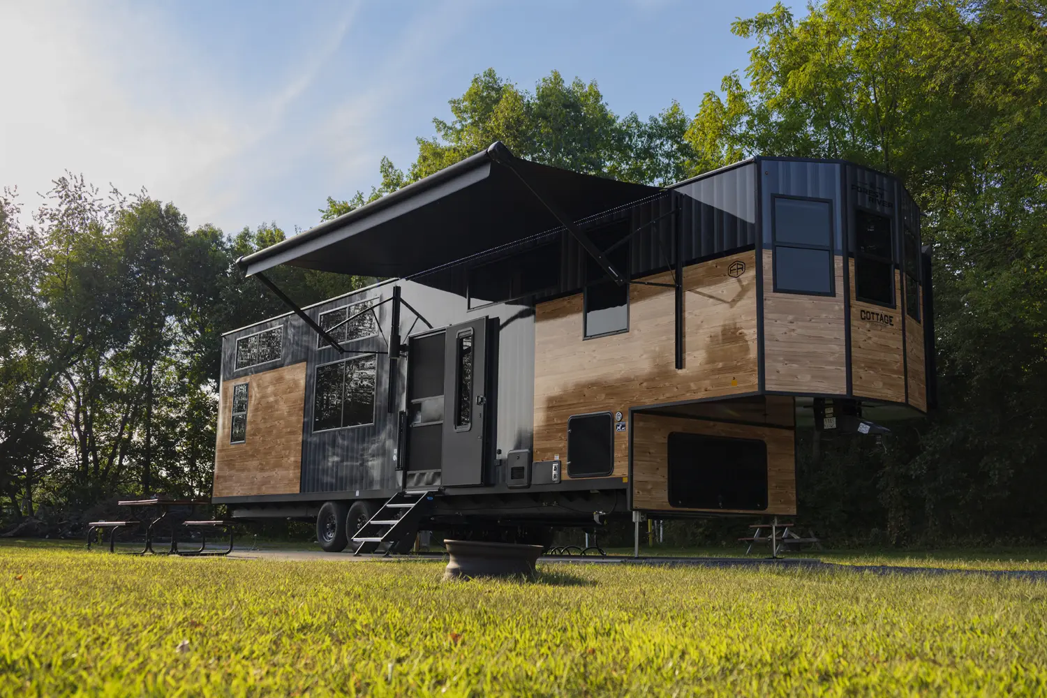 Cedar Creek Cottage Destination Trailers - Forest River RV