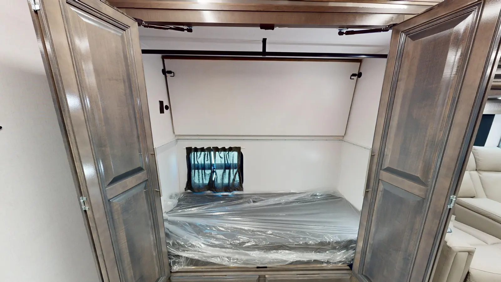 Georgetown 7 Series GT7 Class A Gas Motorhomes - Forest River RV